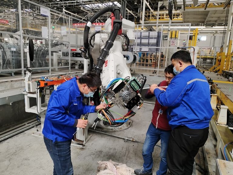 How to Use Automatic Tool Change System - LH-TC